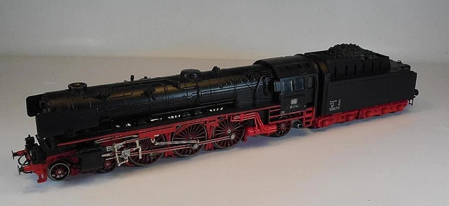 MÄRKLIN SPUR H0 1/87 Dampflok BR 01 1056 der DB Umbau E-OVP #8507 EUR ...