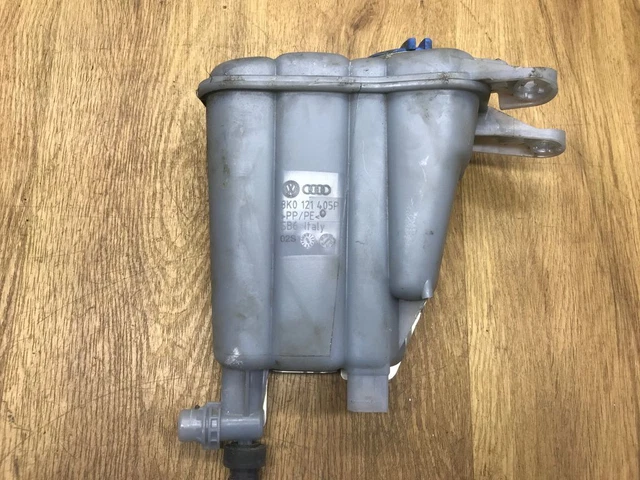 PORSCHE MACAN 2017 Water coolant expansion tank reservoir 8K0121405P ...