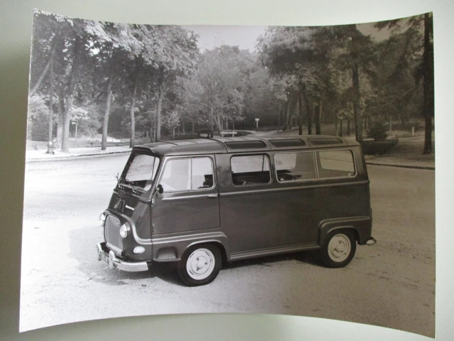 RENAULT MICROCAR DE luxe Original Foto Werkfoto Photo de presse ca ...