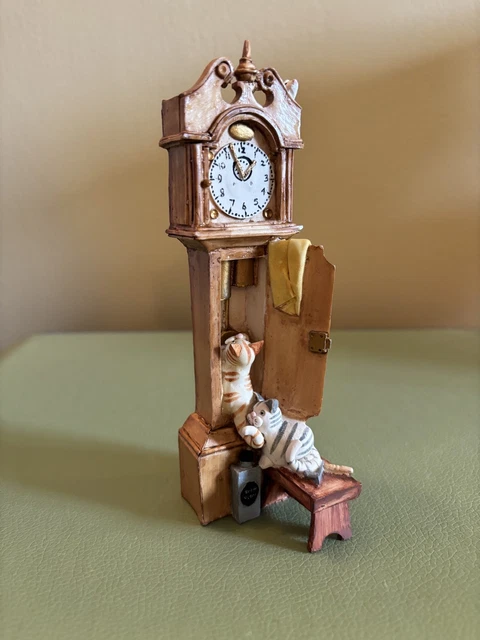 PETER FAGAN/COLOURBOX CATS, Hickory Dickory Dock HS082. Grandfather ...