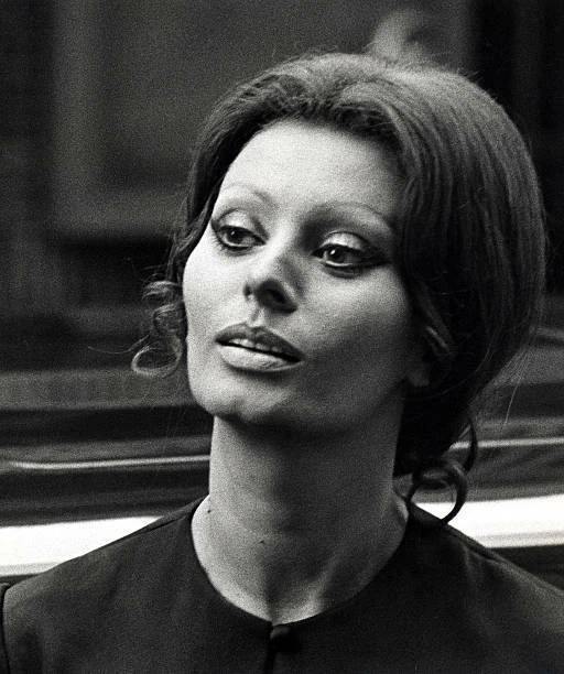 SOPHIA LOREN DURING Sophia Loren On The David Frost Show 1970 OLD PHOTO ...