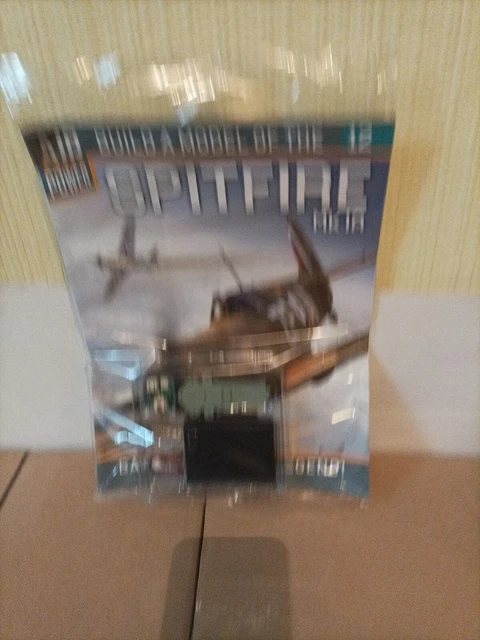 HACHETTE BUILD A MODEL OF THE SPITFIRE MK IA SCALE 1:18 #12(A) UK ...