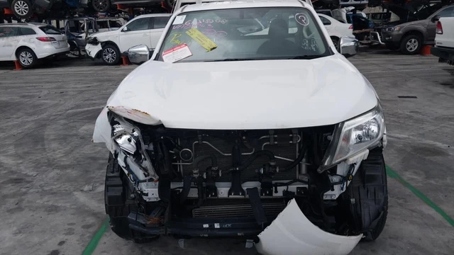 NISSAN NAVARA NP300 Engine Bay Fuse Box $115.00 - PicClick AU