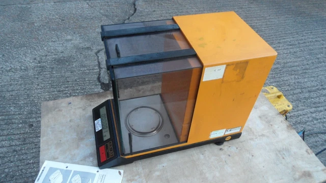 SARTORIUS SCALE. SATORIUS R200D Analytical Digital Balance Scale. 110V ...