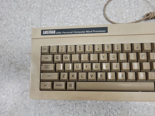 AMSTRAD KEYBOARD 256K Personal Computer Work Processor. £29.99 ...