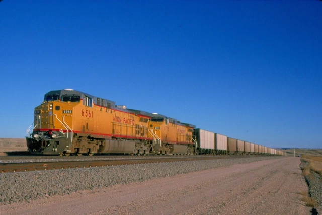 UP 6561, NACCO Jct, Wyo, 10/97 ; Kodachrome original EUR 5,40 - PicClick FR