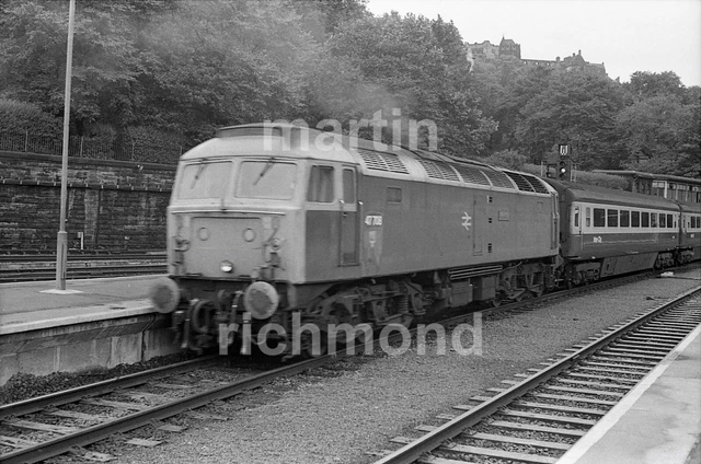 EDINBURGH WAVERLEY CLASS 47 47708 7.9.82 35mm Railway Negative RN411 £2 ...
