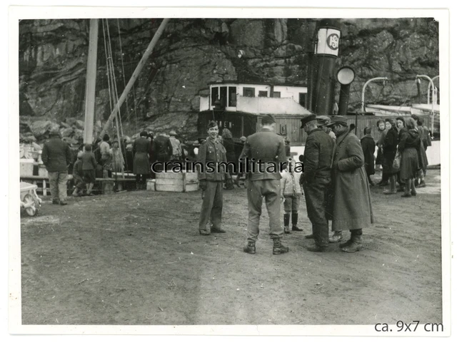ORIG. FOTO 269.ID mit Bevölkerung Fähre nach FJELL Sotra b. Bergen ...