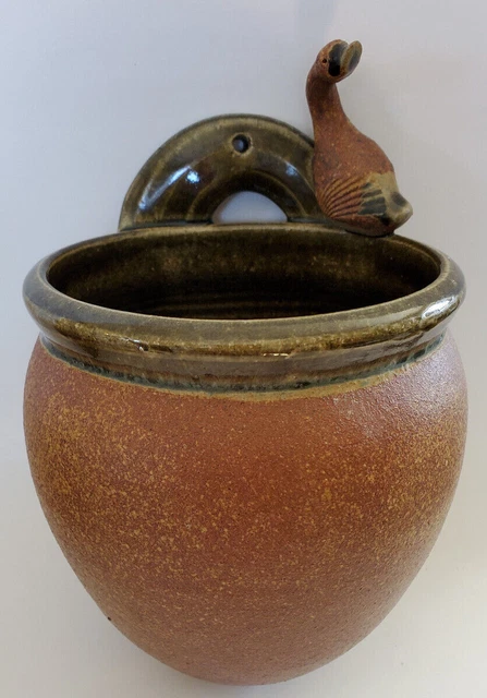 VINTAGE WALL POCKET Planter Vase Bird Nest Signed Studio Art Pottery ...