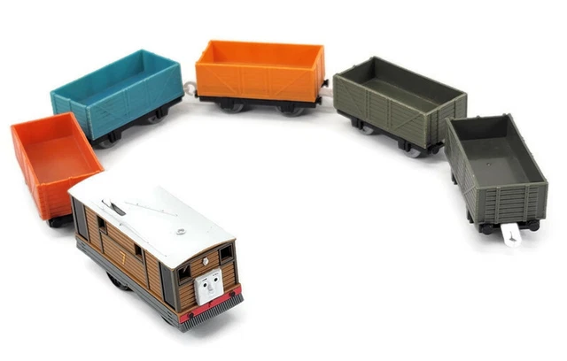 THOMAS & FRIENDS Trackmaster Toby Motorized 6pc Train 2009 Gullane ...