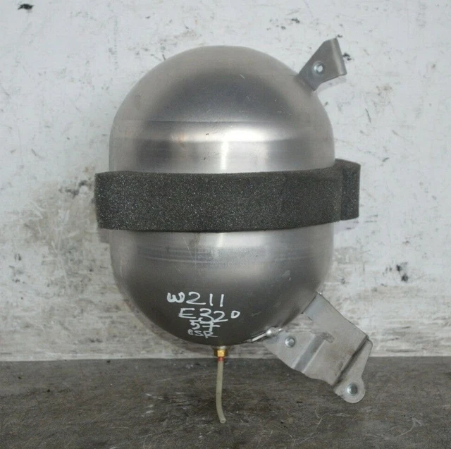 MERCEDES E-KLASSE LUFTFEDERUNG Druckbehälter Tank A2113200115 2007 W211 ...