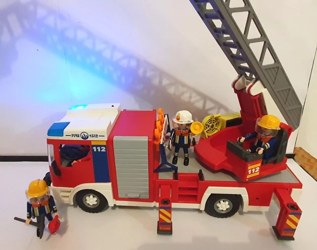 PLAYMOBIL - Ref 4820 Camion De Pompier Avec Grande Echelle + Gyro + 6 Pompiers EUR 55,00 ...