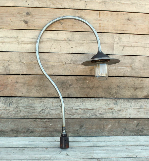 SWAN NECK LAMP Post Top for Street Light with Glass Globe Socket is ...