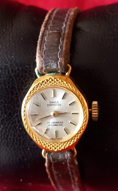 VINTAGE SWISS EMPRESS 17 Jewels Incabloc Swiss Made Mechanical Ladies Wristwatch £10.00 ...