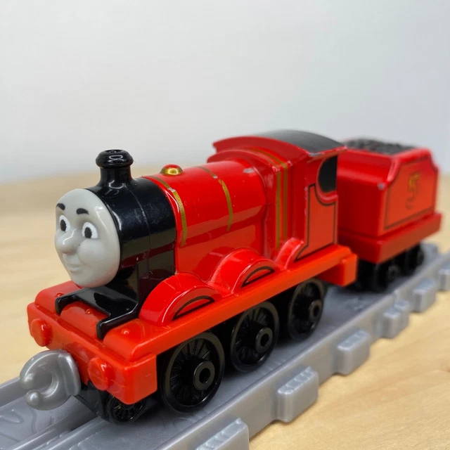 THOMAS THE TANK Engine James & Tender Adventures Diecast Engine Free ...
