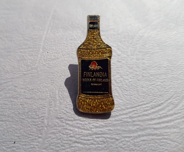 PIN'S BOISSON - VODKA - Finlandia vodka (logo au dessous) EUR 4,00 ...