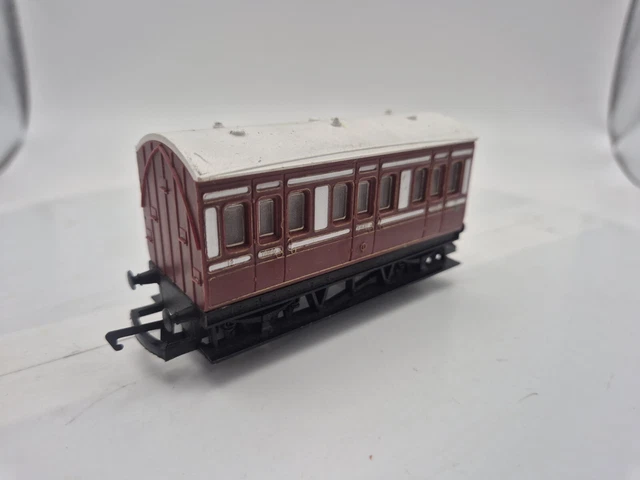 HORNBY R219 CALEDONIAN Railways 4 Wheel Composite Coach 12 £8.95 ...