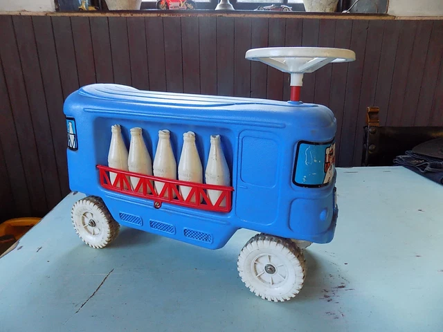 VINTAGE SHARNA TOYS ride on Milk Float plastic 1970s push along not ...