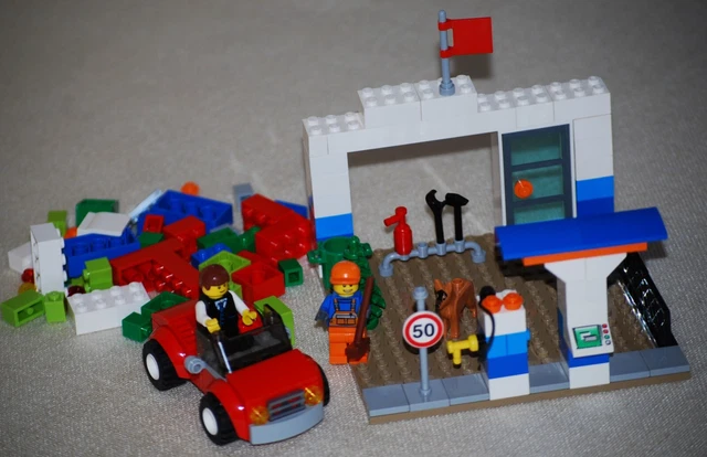 LEGO® 10659 CREATOR City Build & Rebuild Set Auto mit Tankstelle EUR 7 ...