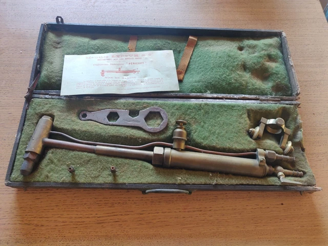 BEAU CHALUMEAU TRÈS ancien fabriqué chez Maurice Ledoux Outil ancien ...