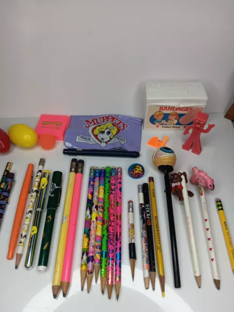 Vintage Pencil Lot Lisa Frank Garfield Twitty Pochacco Assorted Pencils