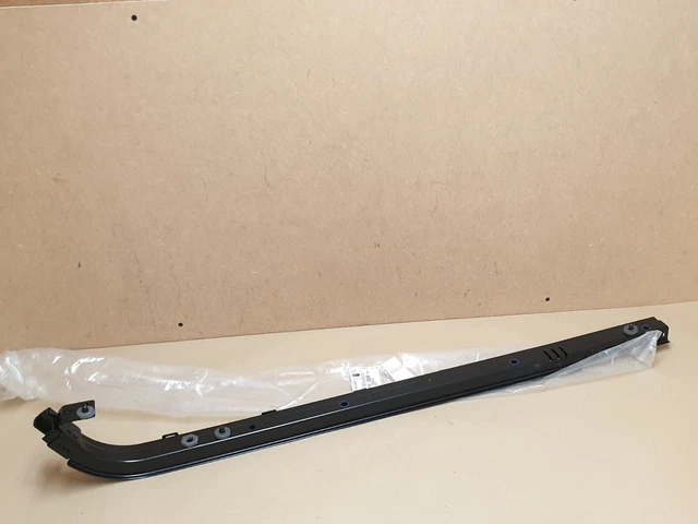 DISPATCH EXPERT VIVARO 17-On Sliding Door Runner Mount Middle Right ...