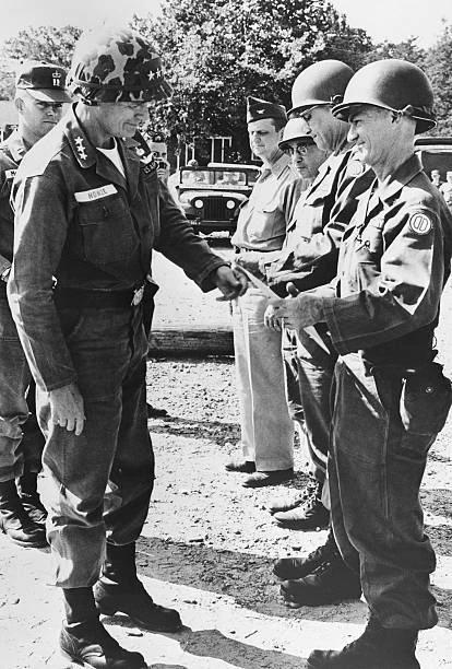LIEUTENANT GENERAL HAMILTON H Howze awards citations four comma- 1962 ...