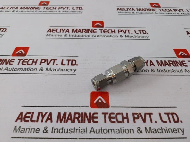 SWAGELOK SS-CHS4-5 CHECK Valve, 1/4 Inch Tube, 5 PSI CRK, 316 Stainless ...