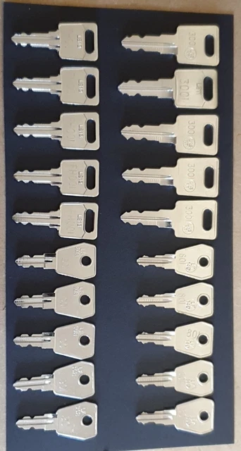 KENTEC FIRE ALARM Isolation Panel Switch Keys x 20 - 5 of each key £44. ...