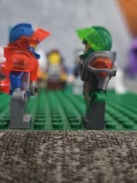 LEGO REAL MINIFIGURE nex073 - Clay,Trans-Neon Orange Armor And Green ...