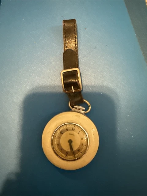 VINTAGE 1940'S-1950'S ORIGINAL Beige Ingraham Watch Co. "Sentinel ...