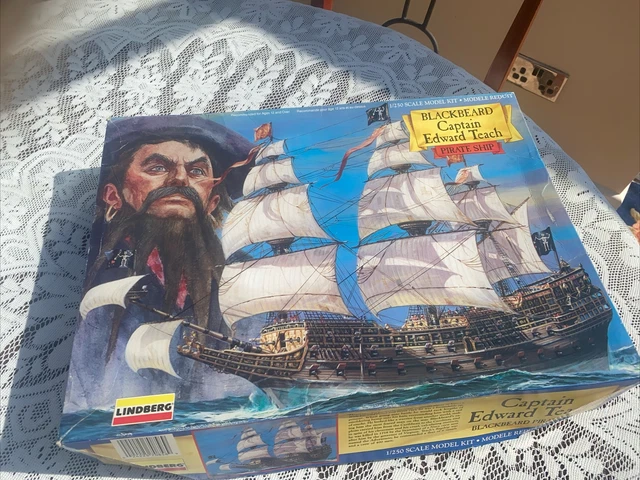 LINDBERG 70858 CAPTAIN Blackbeard Pirate Ship 1/250 Model Kit ...