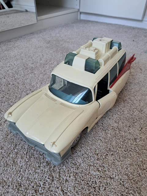 THE REAL GHOSTBUSTERS Ecto-1a Kenner Original Toy Car £0.99 - PicClick UK