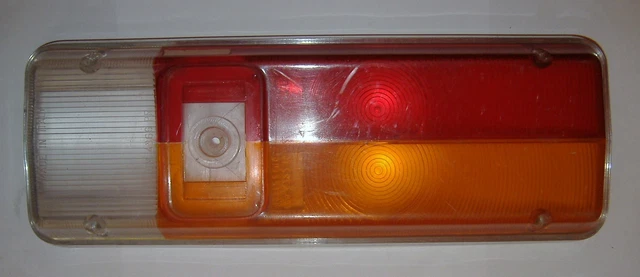 ALFA ROMEO JULIA / Plastic Rear Light Dx / Rear Light Lens Right £68.56 ...