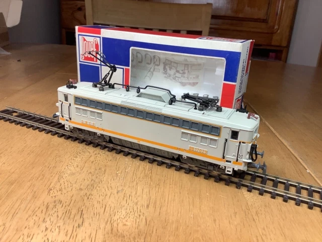 JOUEF HO GAUGE 8354 SNCF BB 17029 Bo-Bo Electric Locomotive unused EUR 75,91 - PicClick FR