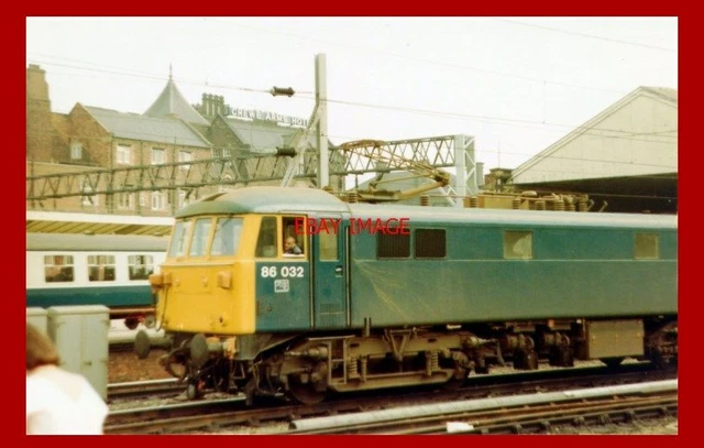 PHOTO BR Class 86 Electric Loco No 86 032 £1.45 - PicClick UK