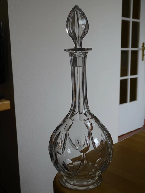 ST LOUIS ANCIENNE Belle Carafe A Vin Cristal Modele Vic EUR 90,00 ... ST LOUIS ANCIENNE Belle Carafe A Vin Cristal Modele Vic EUR 90,00 ...