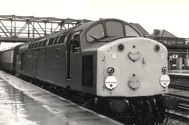 BRITISH RAIL CLASS 40 40 044 Cleethorpes - Red Bank Parcels 06/03/82 ...