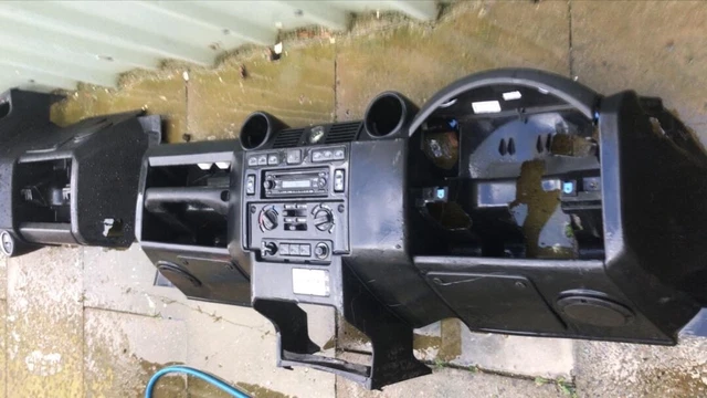 LAND ROVER DEFENDER Puma Dashboard Complete With Grab Handle Stereo ...