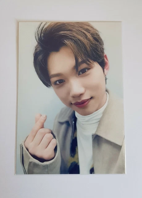 STRAY KIDS FELIX Signed Hellevator Broadcast Card K-Pop Skz Autograph ...