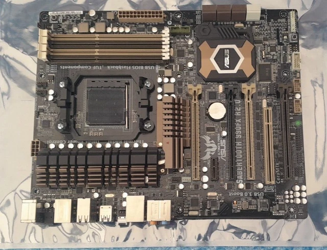 ASUS SABERTOOTH 990FX R2.0 Socket AMD AM3+ Motherboard Support Up to FX ...