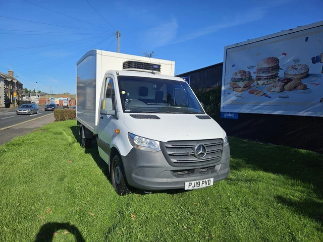 MERCEDES-BENZ SPRINTER FRIDGE Van - 12m MOT 150k Automatic PX/Swap £ ...
