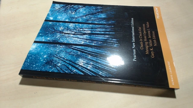 CHECK-IN CHECK-OUT: MANAGING Hotel Operations, Vallen, Gary, Pear EUR 8 ...