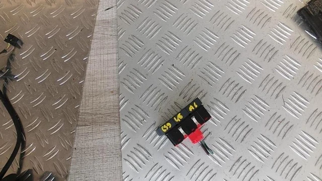 BOUTON/INTERRUPTEUR AUDI A1 1 SPORTBACK PHASE 2 8X0959673 EUR 15,00 ...