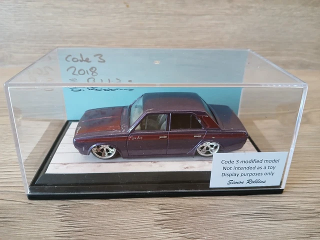 CORGI HILLMAN HUNTER Code 3 By Simon Robbins 1/43 £40.00 - PicClick UK