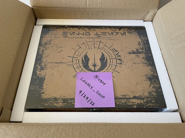 OBI-WAN KENOBI LEGACY Lightsaber Limited Edition Box Set Disney Galaxys ...