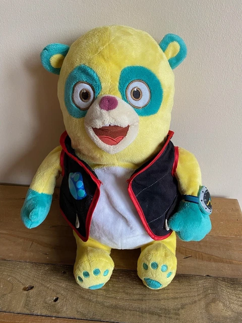 DISNEY STORE SPECIAL Agent OSO Plush Soft Toy Yellow Panda Stamped £13. ...