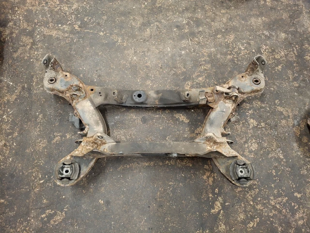 MERCEDES W203 C Class Estate Rear Subframe Axle 2033504401 2001-2007 £ ...