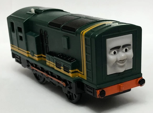 THOMAS & FRIENDS Trackmaster Thomas MOTORIZED Train Tank Engine 2009 ...