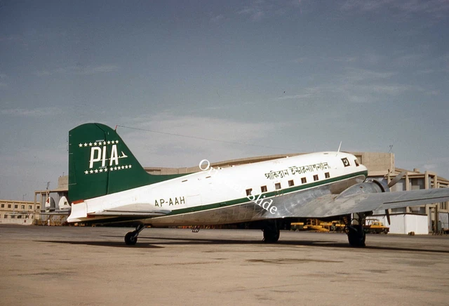 AIRCRAFT SLIDE - PIA Douglas DC-3 AP-AAH @ Karachi 1961 (B191) £5.50 ...